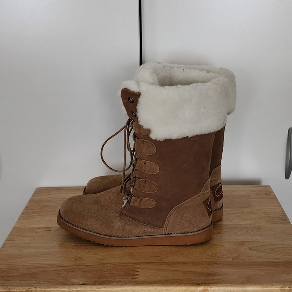 Emu | Shoes | Emu Lace Up Suede Boots | Poshmark